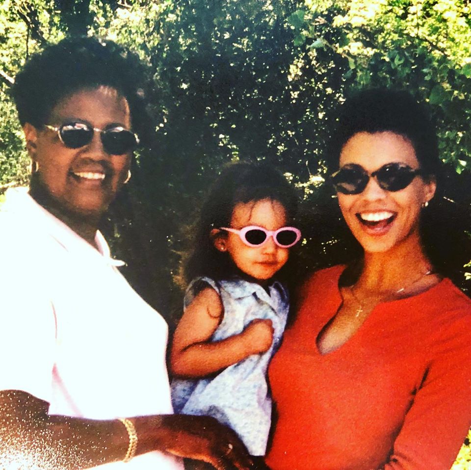 Tracye Hutchins is an American broadcast journalist and newscaster.
