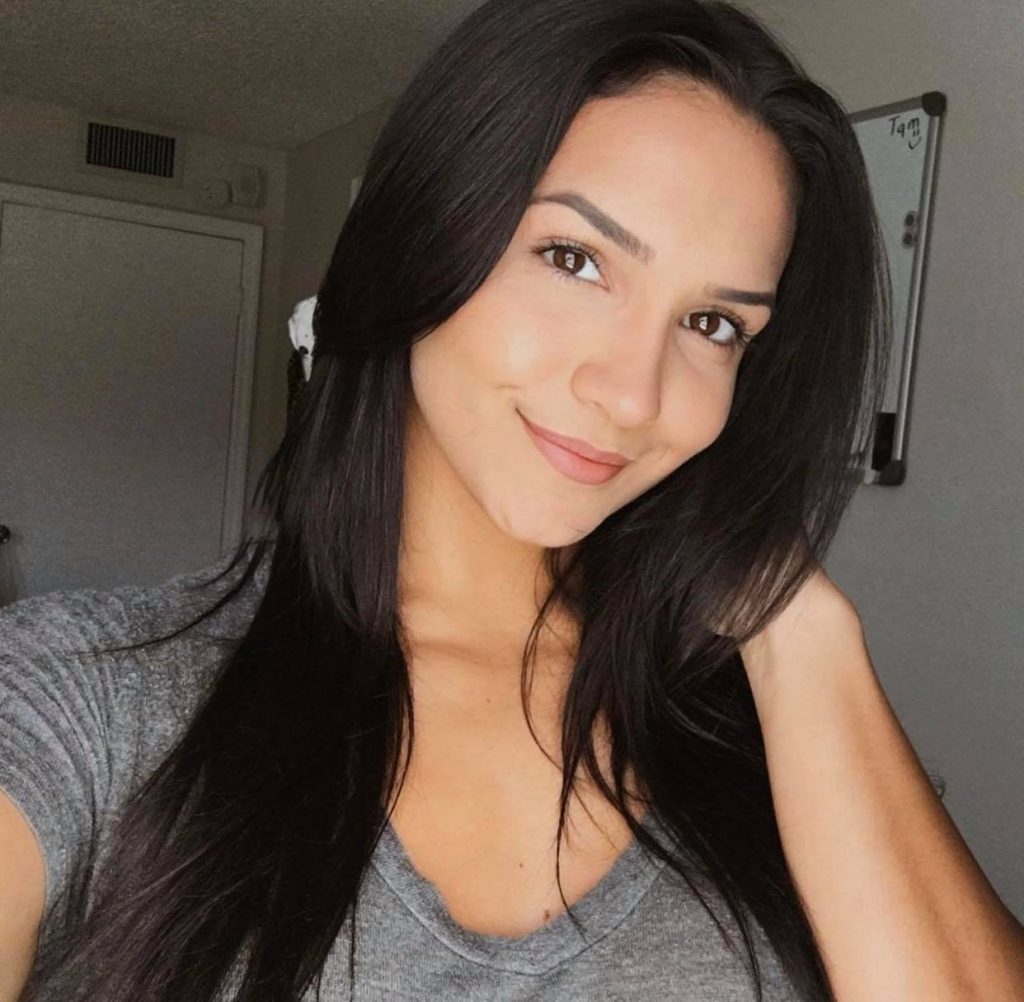Fitness model Natascha Encinosa is currently dating Angel Ravelo.