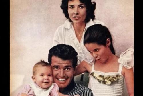 Gigi Garner is a celebrity daughter of Hollywood icon late James Garner.