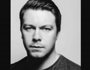 Daniel Rigby is an English actor, comedian and theater artist.