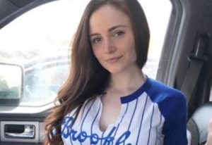 Fitness model Abby Pollock enjoys a lavish life with her Earnings