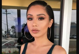 Instagram Star Janet Guzman has a impressive net worth, Relationship