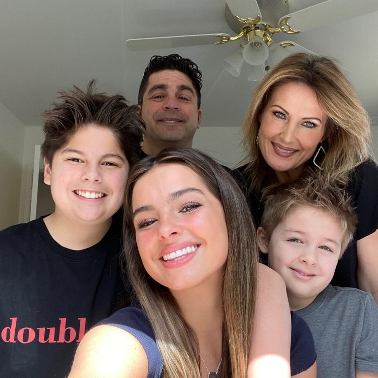 Enzo Lopez Bio, Siblings, Relationship, Girlfriend, Salary & Net Worth